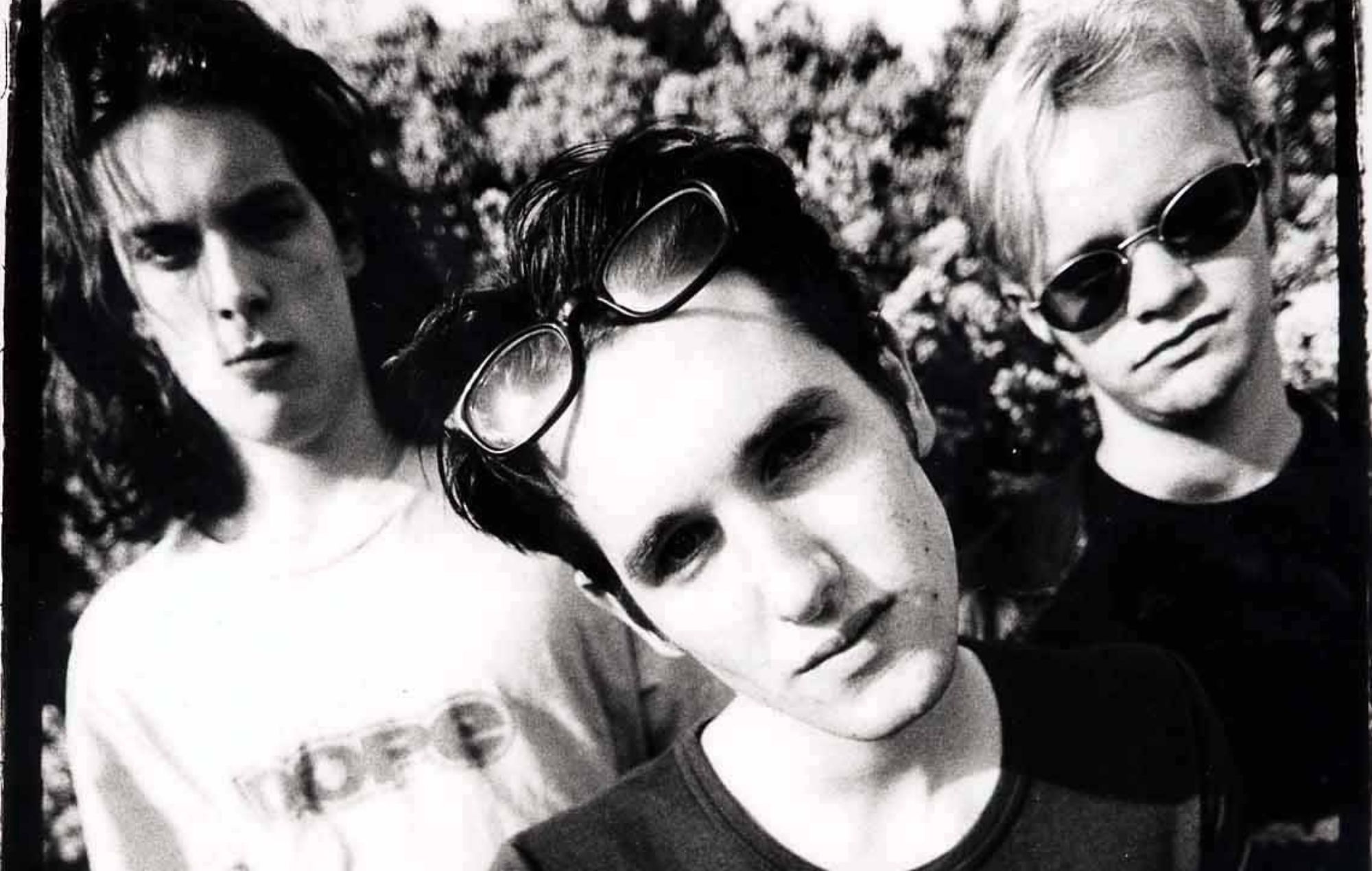 Ash mark 30 years of 1977 with expanded reissue, livestream and new ...